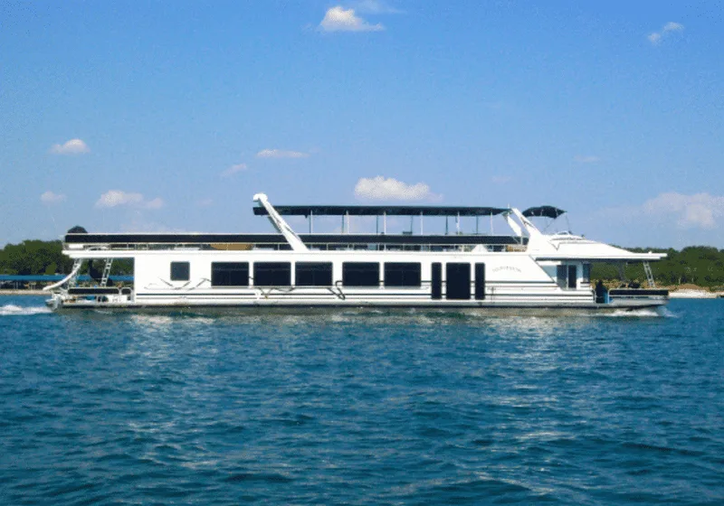 Best Lake Travis Houseboat Rentals | Austin Guide